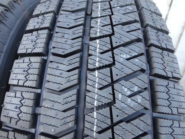Yahoo!オークション - 7337 新品 ブリヂストン VRX2 205/65R16 4本 20...