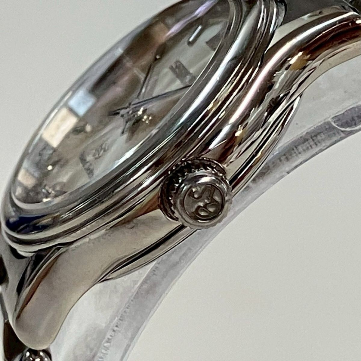 O038-I78-137 SEIKO セイコー レディース腕時計 GRAND SEIKO グランドセイコー 4J52-0010 QUARTZ ラウンド デイト シルバー文字盤 KA(グランド ...