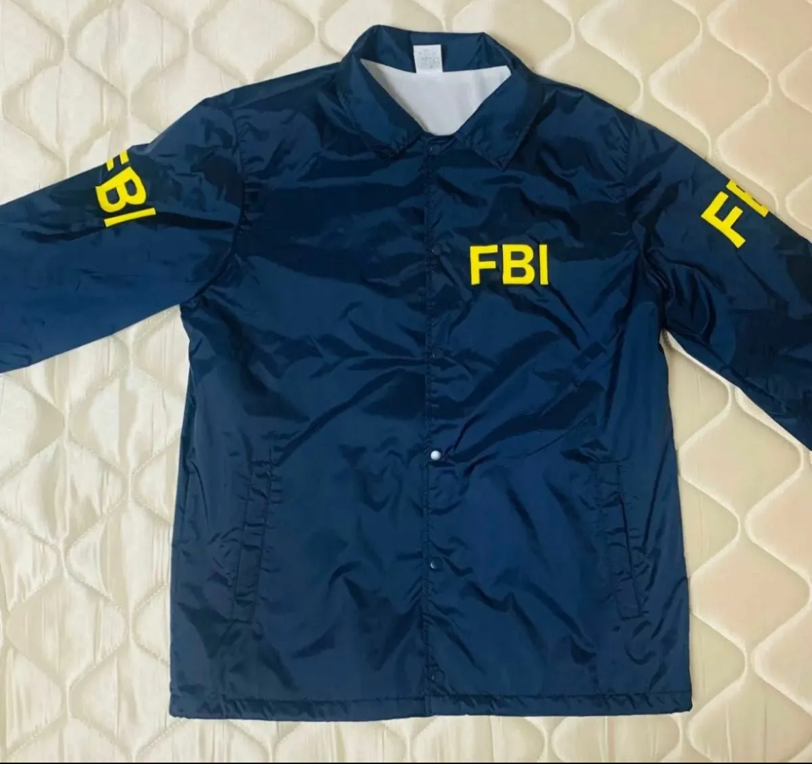 Yahoo!オークション - 少量入荷 送料無料 FBI XLサイズ コーチジャケッ...