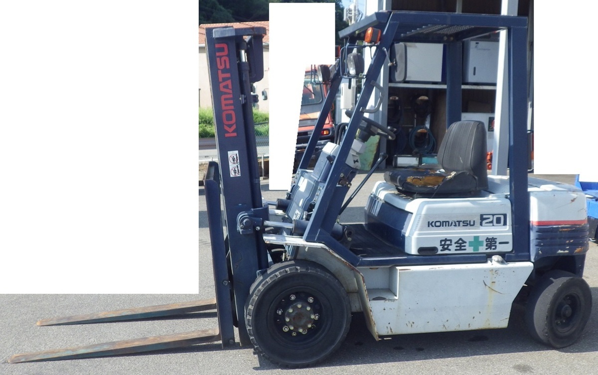 Yahoo!オークション - ガソリン車 コマツ フォークリフト 2トン FG20-1...