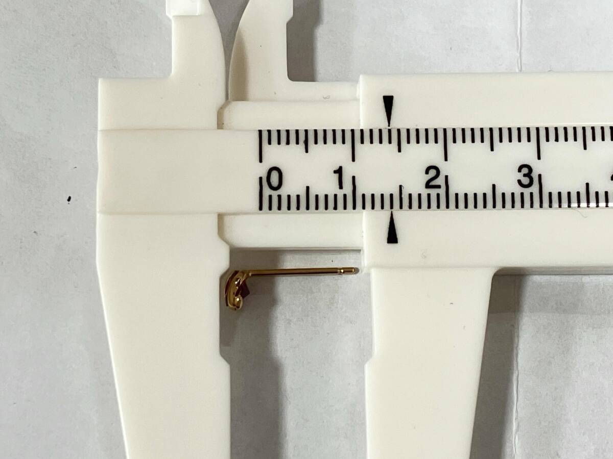 Yahoo!オークション - K18 ピアス 0.56g ゴールド