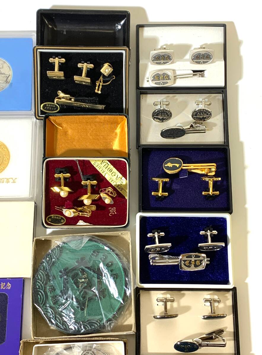 Yahoo!オークション - X44 アクセサリー まとめ ジュエリー ブローチ ...