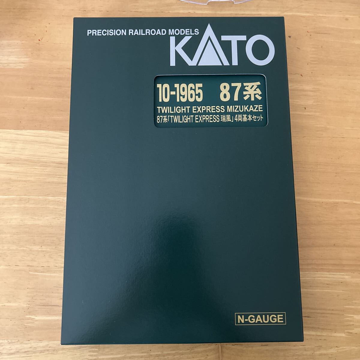 Yahoo!オークション - KATO 10-1965 87系 twilight express 瑞風 より ...
