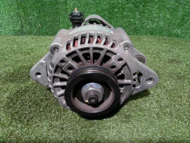 Yahoo!オークション - NV100クリッパー GBD-U71V オルタネーター