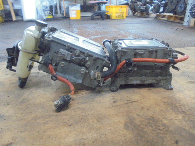 Yahoo!オークション - 5FU2508 DE1)) 三菱 ミニキャブ ミーブ バン U68...