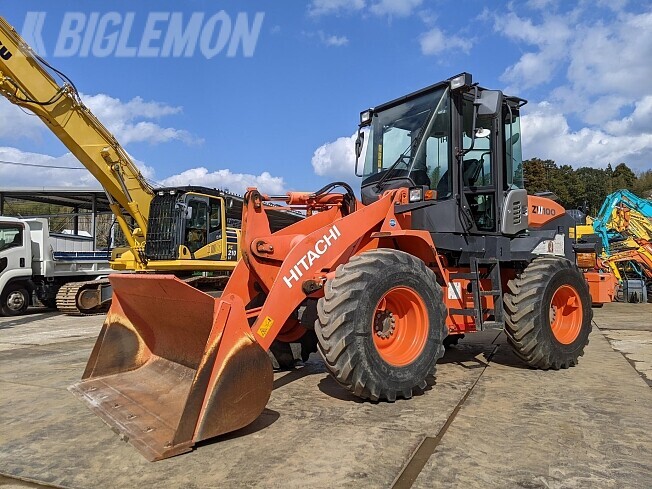 Yahoo!オークション - タイヤショベル(ホイールローダー) 日立建機 ZW1...