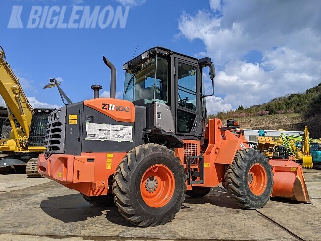 Yahoo!オークション - タイヤショベル(ホイールローダー) 日立建機 ZW1...