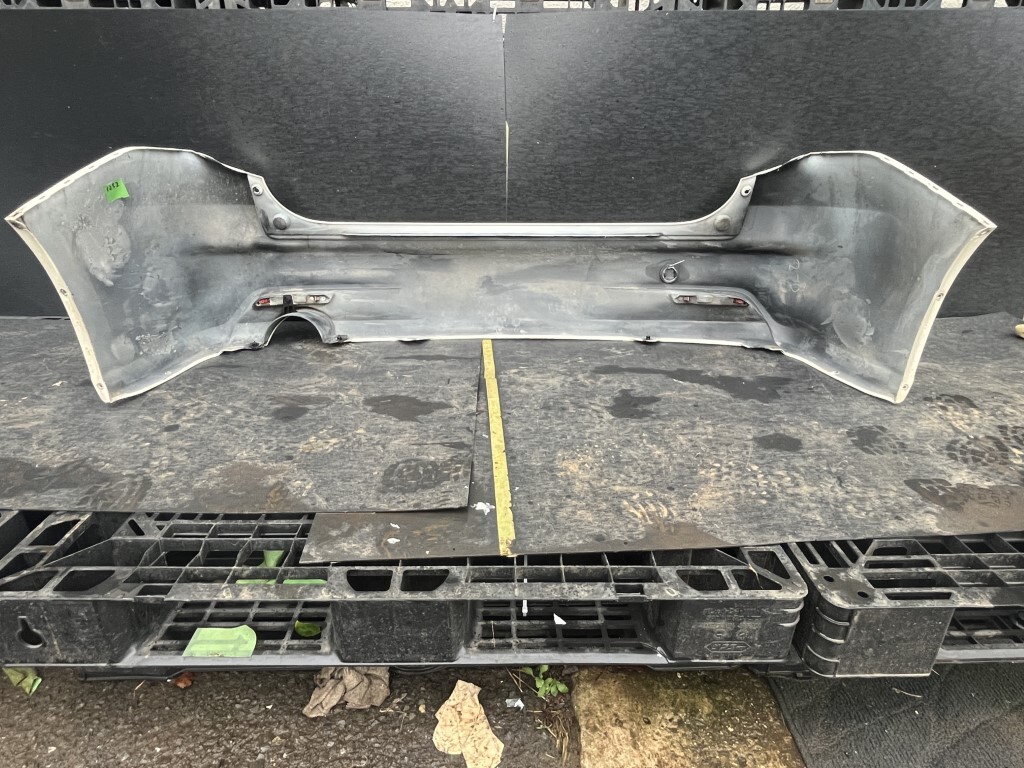 Yahoo!オークション - ホンダ ストリーム X 中期 (RN6) 純正 リアバン...