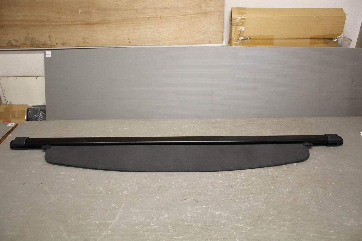 Yahoo!オークション - 三菱 アウトランダー 4WD (CW5W) 純正 トノカバ...