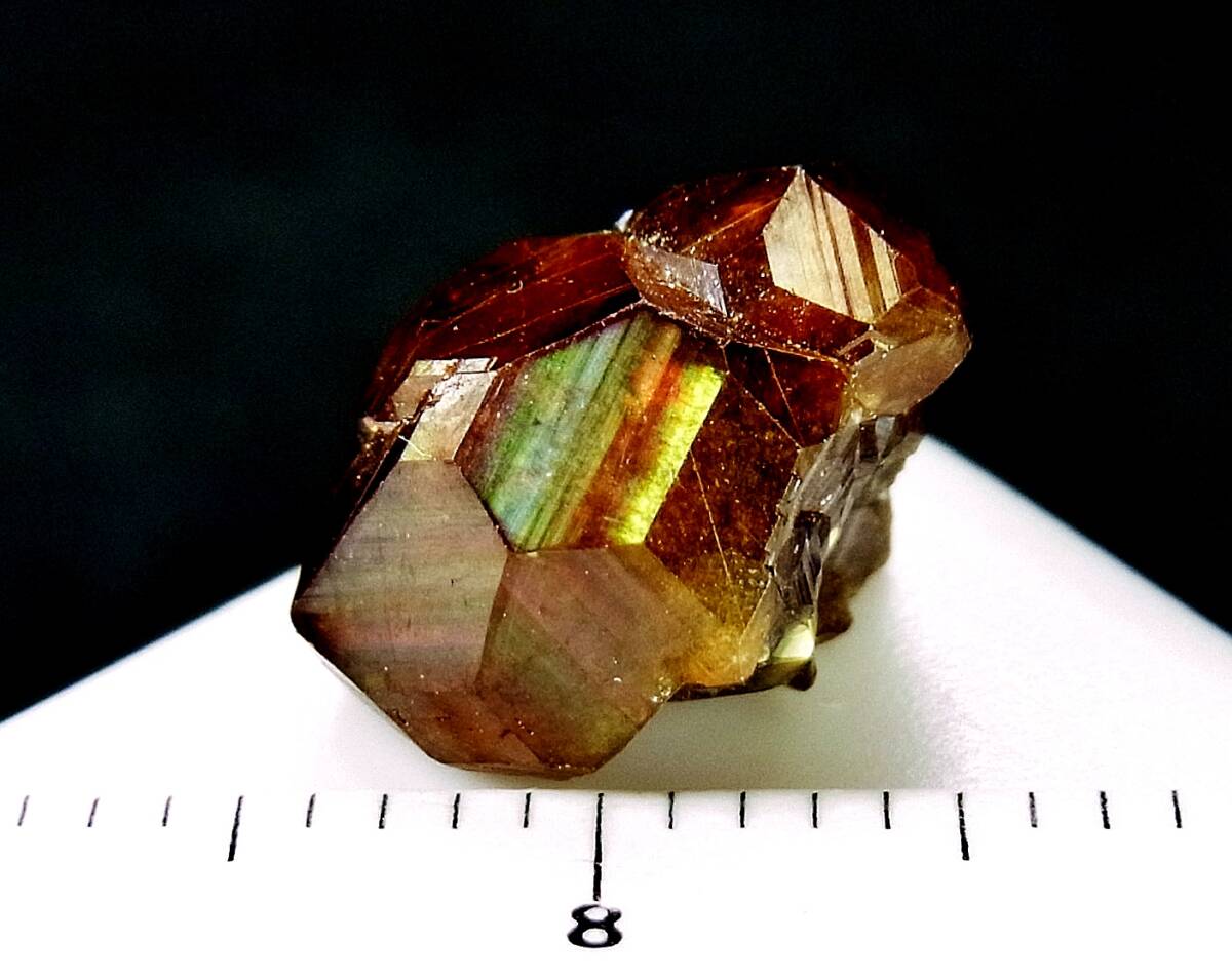 Yahoo!オークション - [国産鉱物] レインボーガーネット・奈良県産 a81