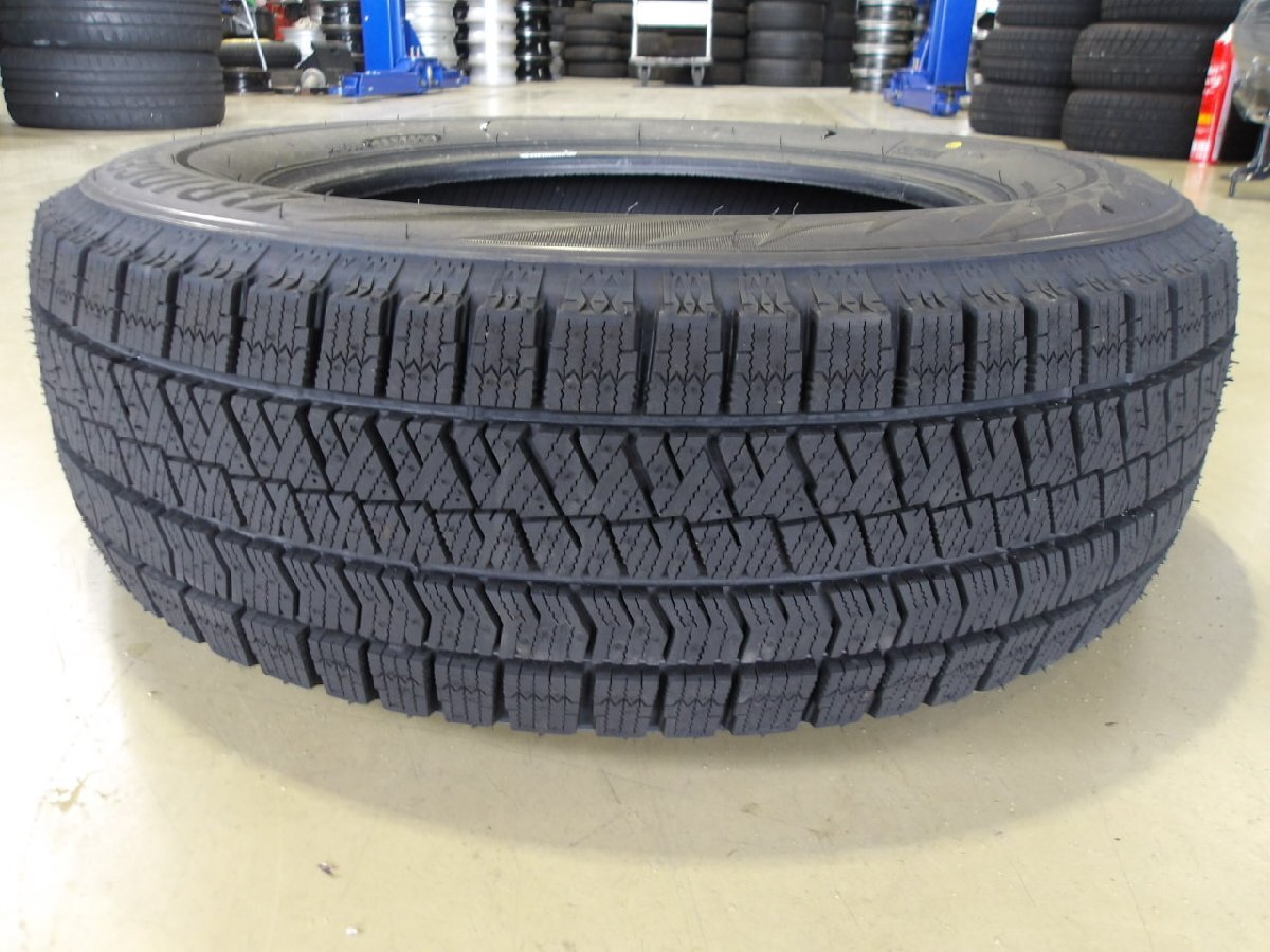 Yahoo!オークション - (R07/09/27-11) Φ 15インチ / スタッドレスタイ...