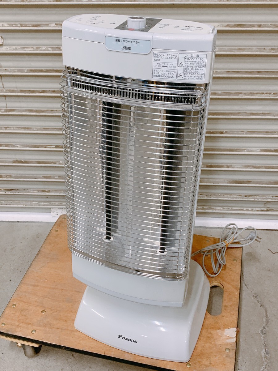 Yahoo!オークション - 中古 DAIKIN ダイキン セラムヒート ERFT11TS-W ...
