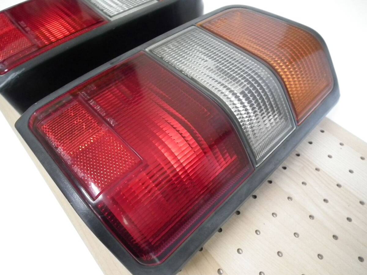Yahoo!オークション - デリカスターワゴン用【テールランプ左右セット...