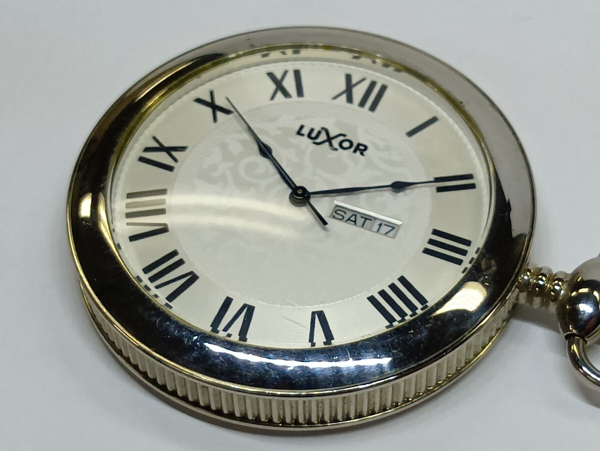 Yahoo!オークション - 024 LUXOR ルクソール クォーツ 懐中時計 デイデ...
