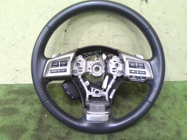 Yahoo!オークション - フォレスター DBA-SJG ステアリングホイール FA2...