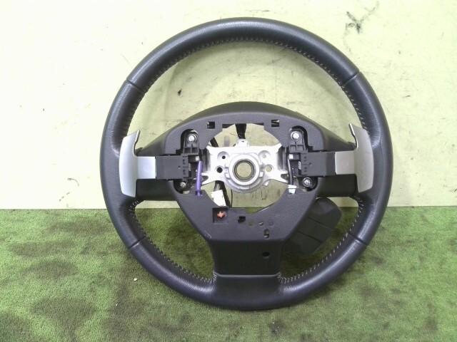Yahoo!オークション - フォレスター DBA-SJG ステアリングホイール FA2...