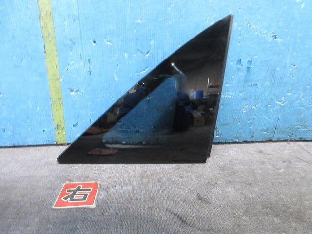 Yahoo!オークション - 7kurudepa オーラ 6AA-FE13 右 クォーター ガラ...