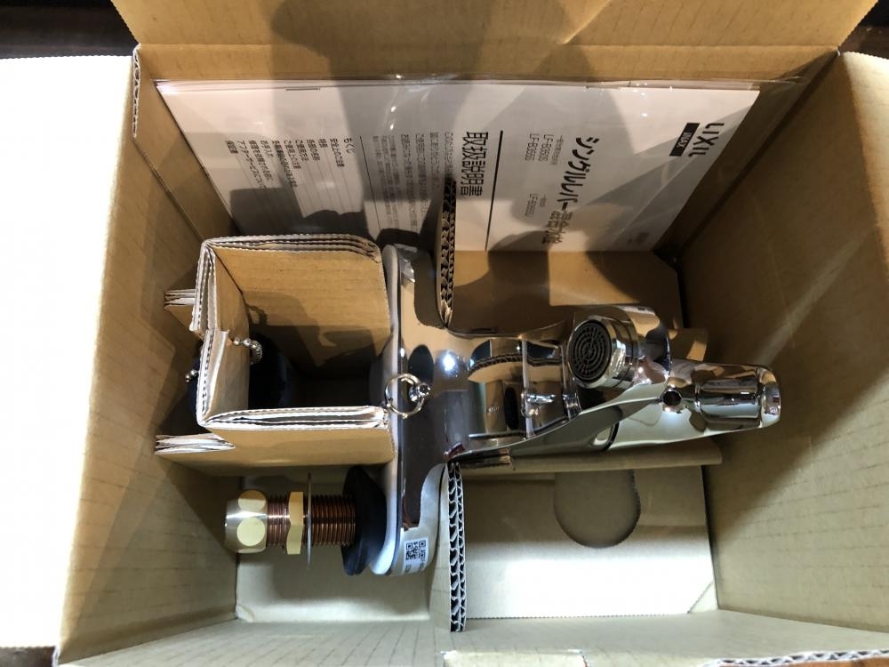 Yahoo!オークション - 004 未使用品・即決価格 LIXIL INAX 洗面手洗い...