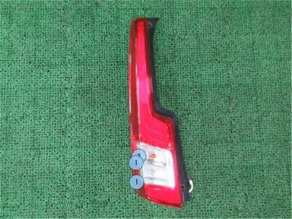 Yahoo!オークション - ムーブ LA150S L/SAⅢ 左 テールランプ テール...