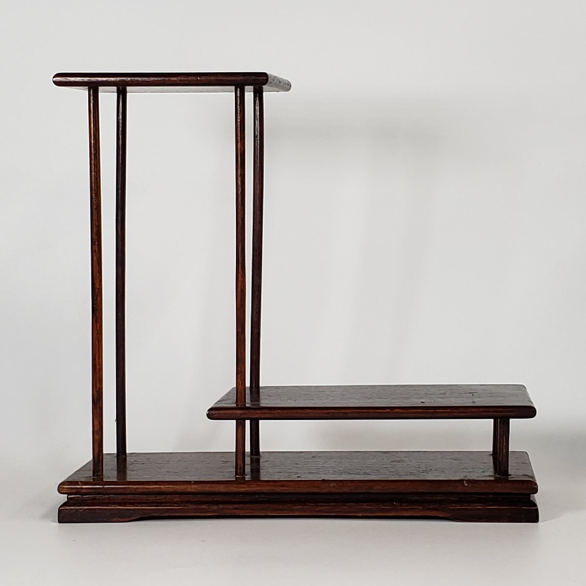 【樂淘letao】日本代購代標第一品牌－小さな飾り棚 置台 香炉台 盆栽台 花台 木製 インテリア 茶室 和室 床の間 店舗 和家具 違い棚 ミニ 飾り台【100i5248】