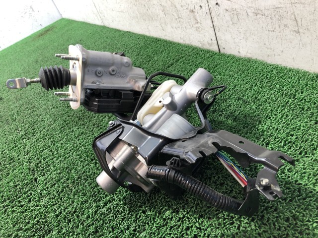 Yahoo!オークション - フィット 6AA-GR3 ブレーキマスターASSY 4L12B-1...