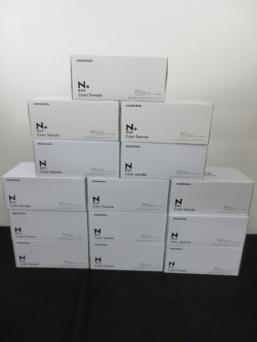 Yahoo!オークション - ホンダ NBOX/NBOX+ エヌボックス カラーサンプル...