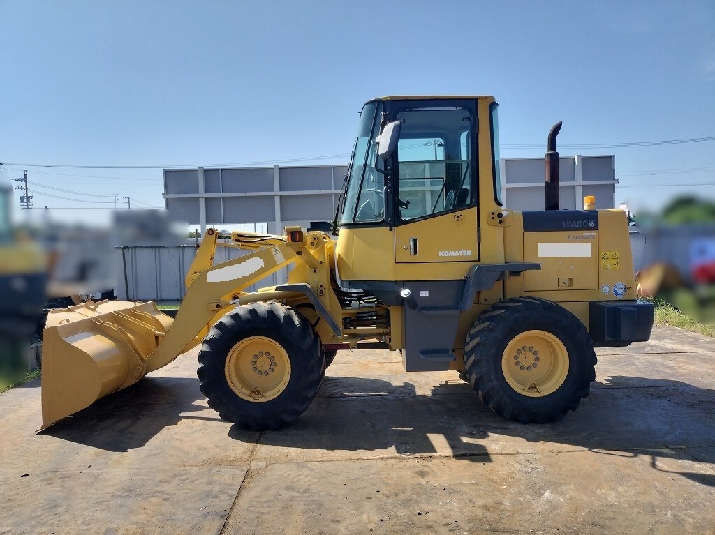 Yahoo!オークション - コマツ WA80-3 タイヤショベル 倍速 キャビン ヒ...