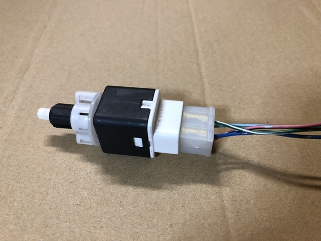 Yahoo!オークション - ブレーキ ランプ スイッチ ソリオ MA15S スズキ ...