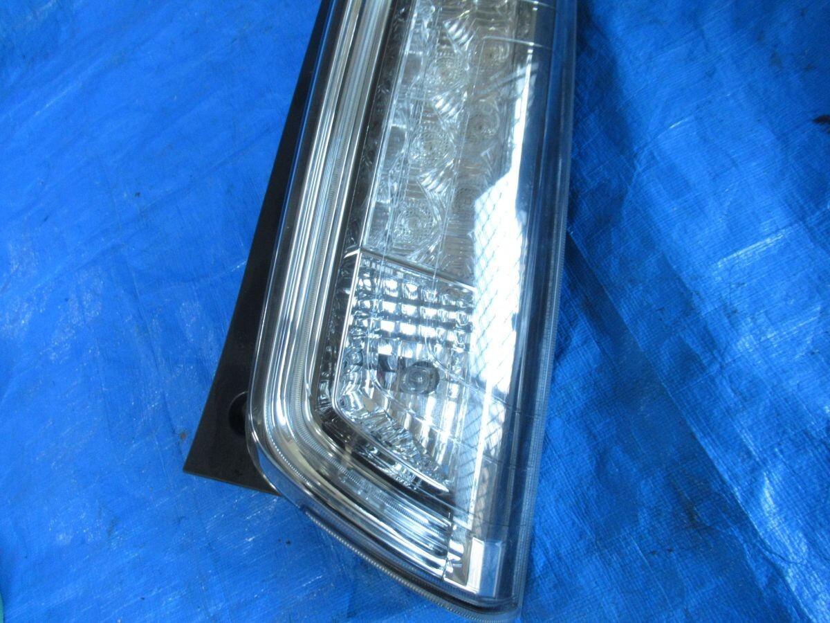 Yahoo!オークション - MK-X-KZ2 JH1 JH2 N-WGN テールランプ 右 テール...