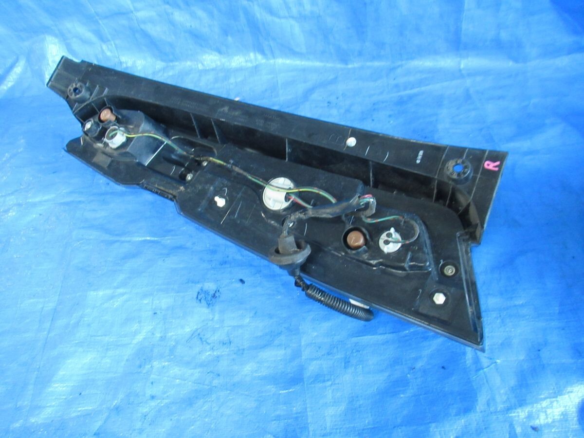Yahoo!オークション - MK-X-KZ2 JH1 JH2 N-WGN テールランプ 右 テール...