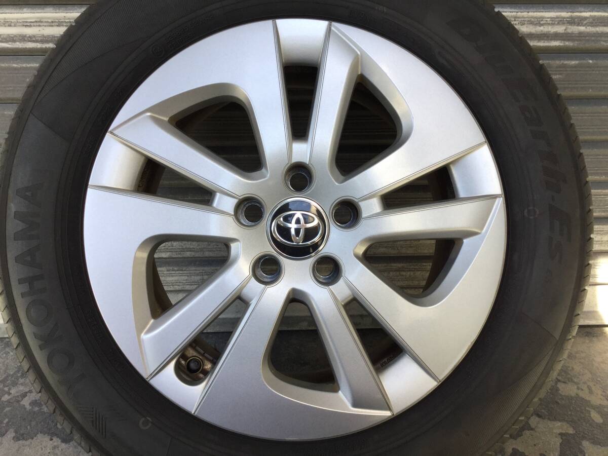 Yahoo!オークション - プリウス ZVW50 前期 純正 アルミホイール タ...