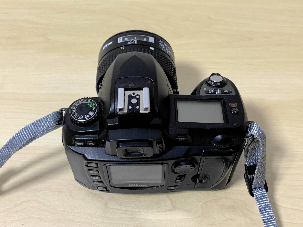 Yahoo!オークション - Nikon D70 カメラ ボディ AF NIKKOR 35-70mm 1 3...