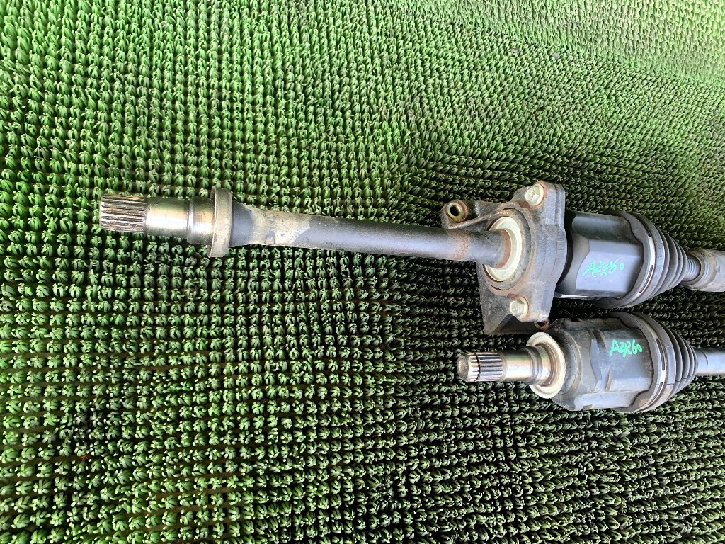 Yahoo!オークション - 即決値段 ブーツ割れなし 異音なし Z15-5 トヨ...