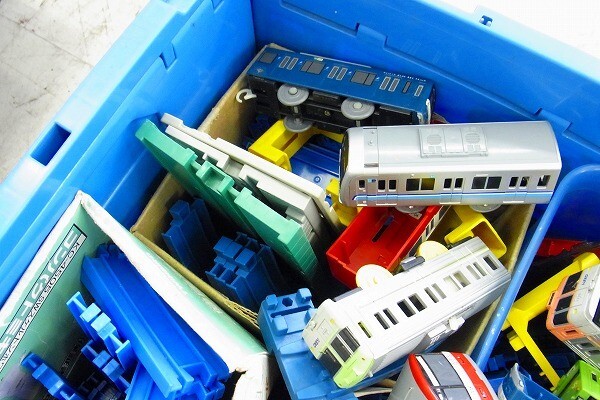 Yahoo!オークション - R119-Y41-282 プラレール 各種 大量まとめセット...