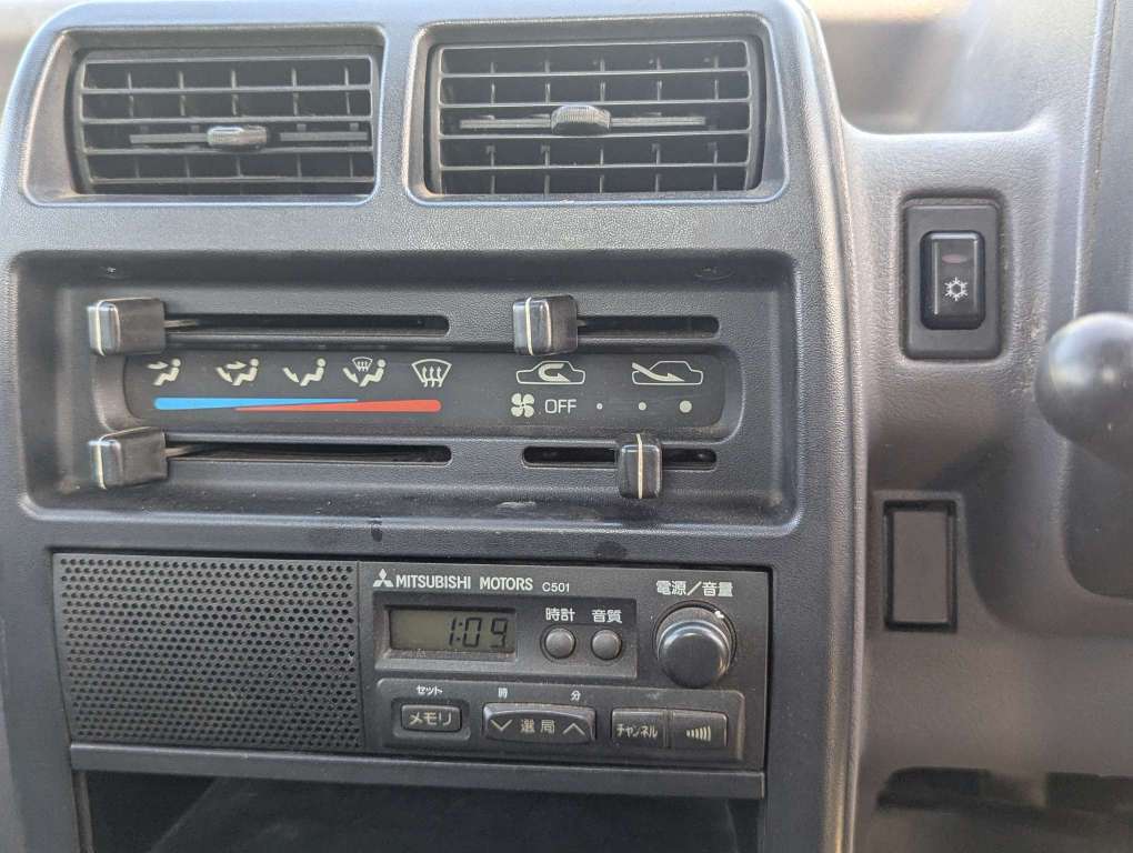 Yahoo!オークション - ダンプ エアコン AT ミニキャブ トラック U41T（...