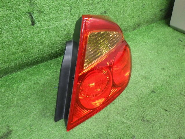 Yahoo!オークション - 即決あり H17年 スカイライン GH-V35 右 テール...