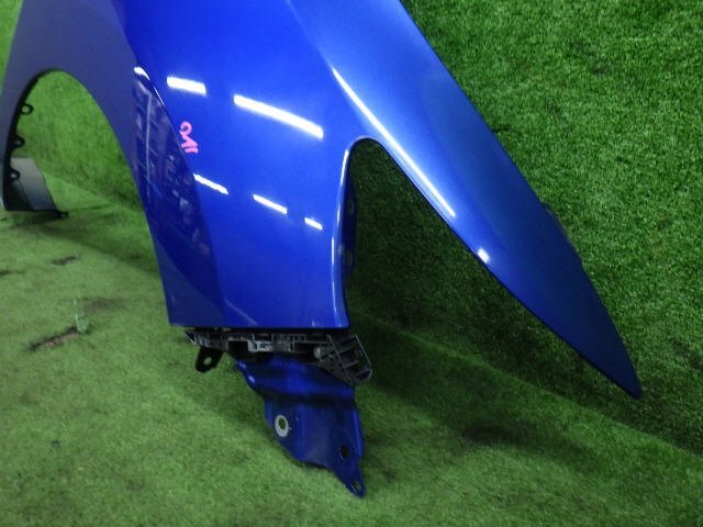 Yahoo!オークション - 凹み少 H26年 フィット DBA-GK3 右 フロント フ...