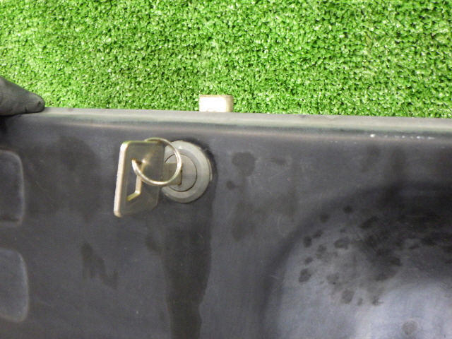 Yahoo!オークション - 即決あり S63年 サンバー トラック KT6 純正 リ...