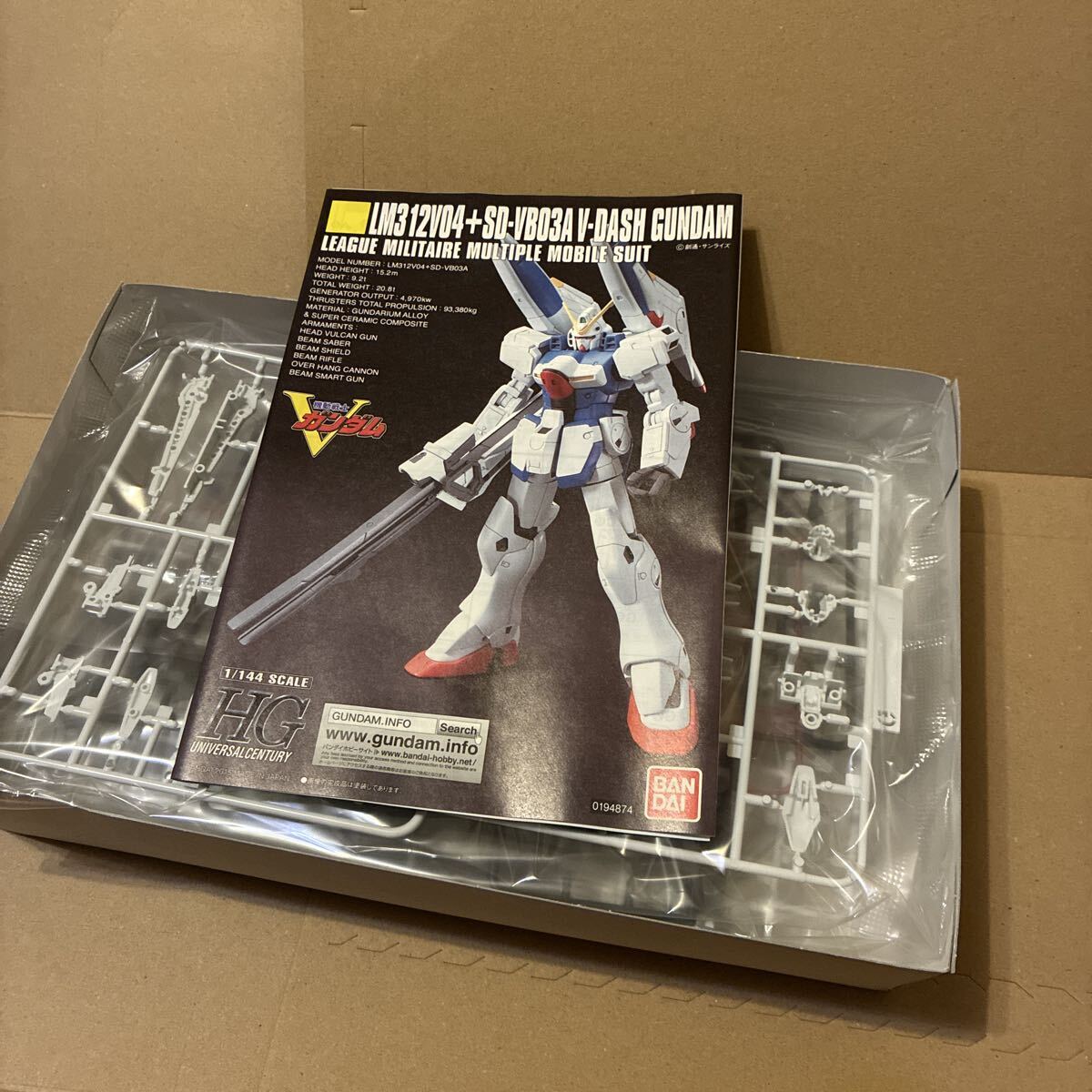 Yahoo!オークション - HGUC 1/144 Vダッシュガンダム