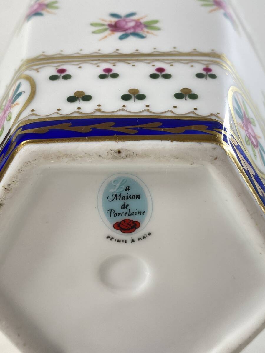 39a 80 La Maison de Porcelaine/ポーセリン 陶器 花瓶 壺 蓋つき 置物 インテリア アンティーク 洋風 現状品(花瓶)｜売買されたオークション情報、yahooの ...