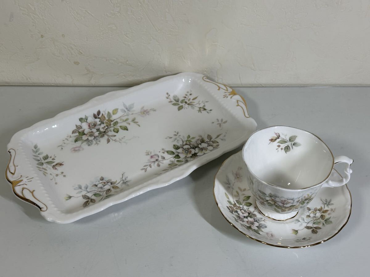 Yahoo!オークション - ROYAL ALBERT ロイヤルアルバート HAWORTH ハワ...