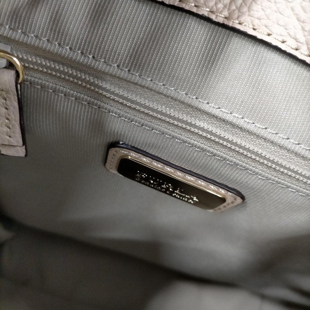 Yahoo!オークション - FURLA バッグ4点＋財布1点セット ベージュ ホワ...