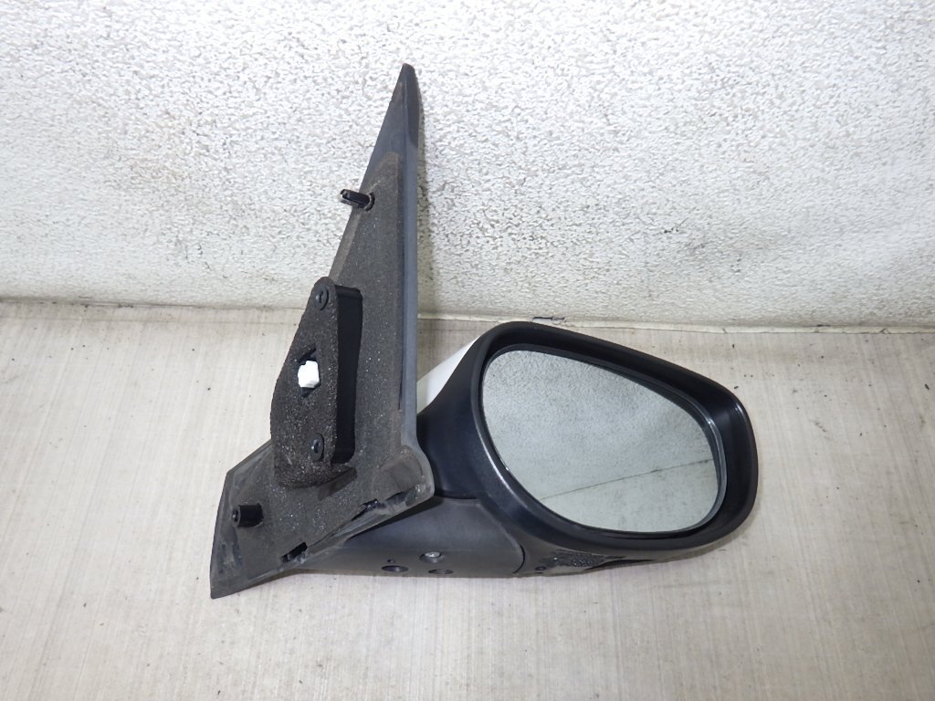 Yahoo!オークション - # 160227 マツダ / ベリーサ / DC5W / C / 右ド...