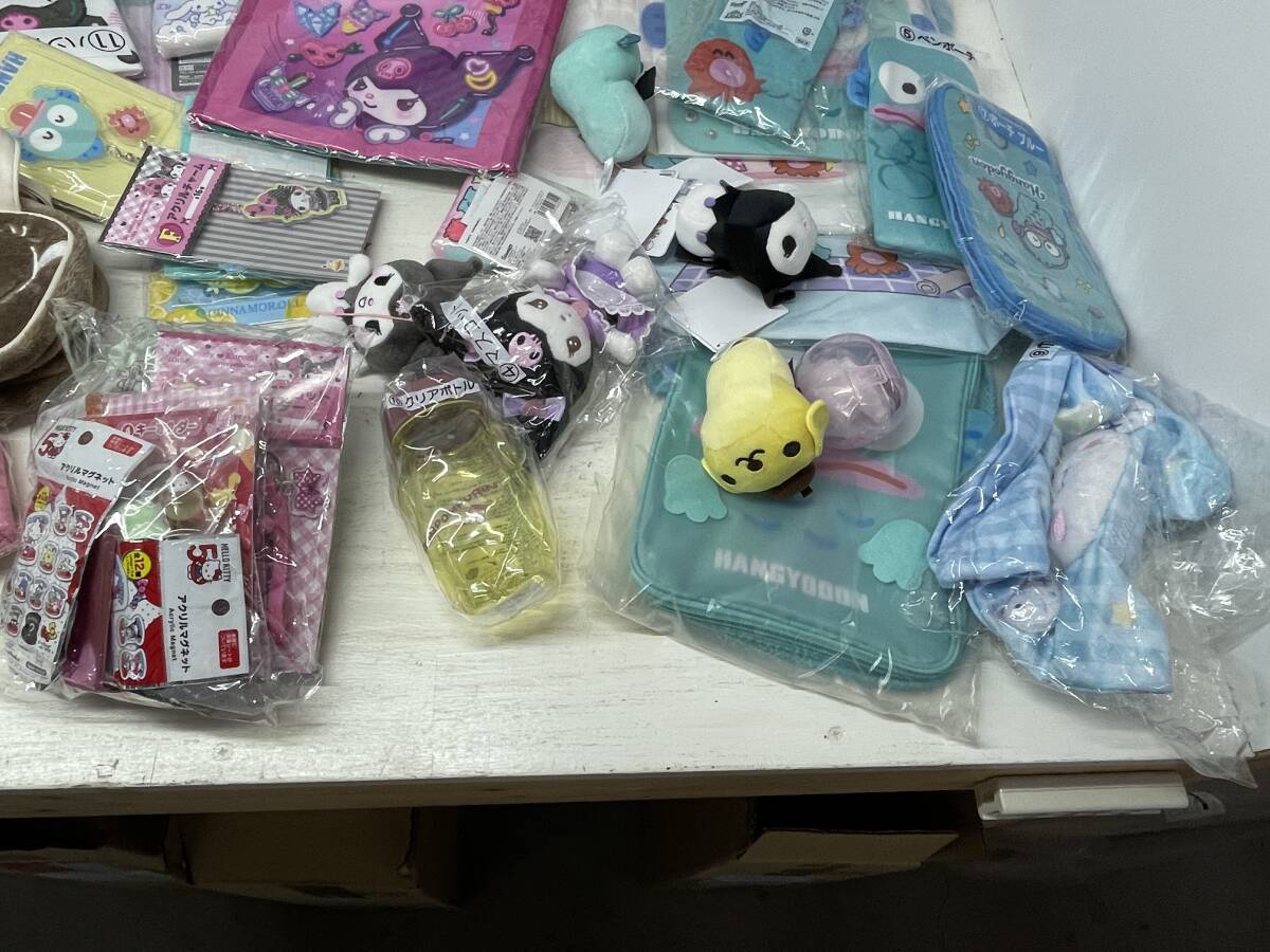 Yahoo!オークション - 103-P86) 現状品 サンリオ グッズ 大量 まとめ売...