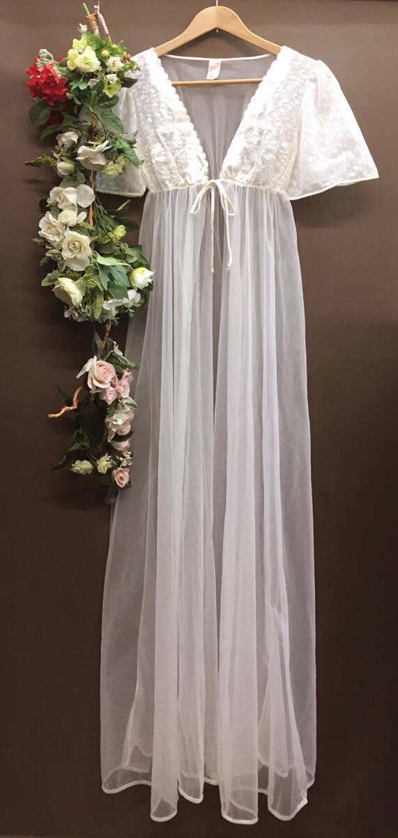 oUSA製 Searsシアーズ 花柄レース 半袖メッシュ ロングネグリジェ S32/34(ナイトウエア、パジャマ)｜売買されたオークション情報、yahooの商品情報をアーカイブ公開 ...