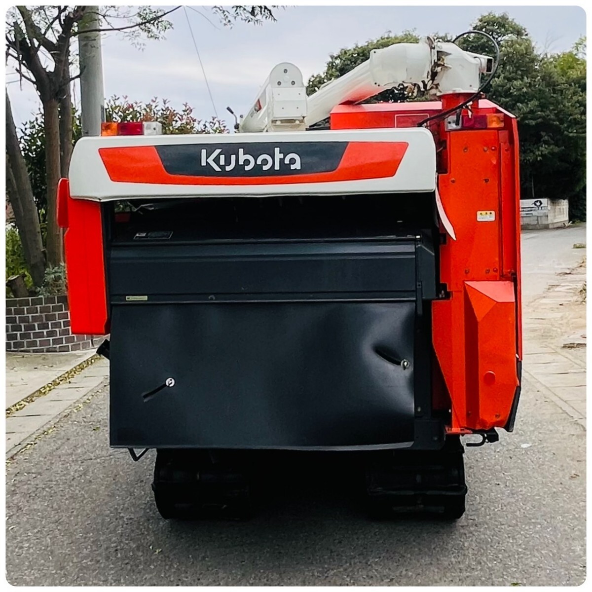 Yahoo!オークション - クボタコンバイン AR326 26馬力 3条刈間 189時 ...