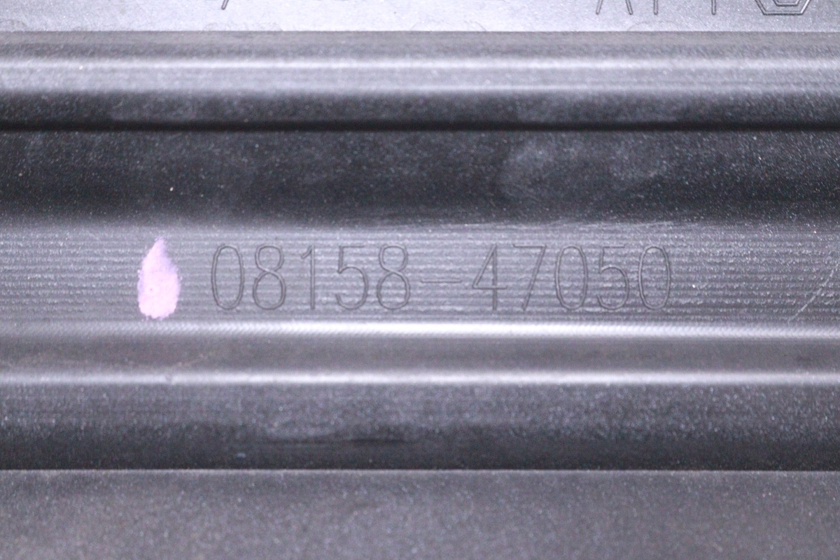 Yahoo!オークション - 50-819 純正OP 前期 ZVW50 プリウス リアスポイ...