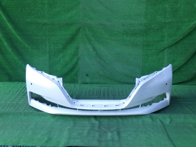 Yahoo!オークション - ZE1 リーフ 純正フロントバンパー 日産LEAF 白 ...
