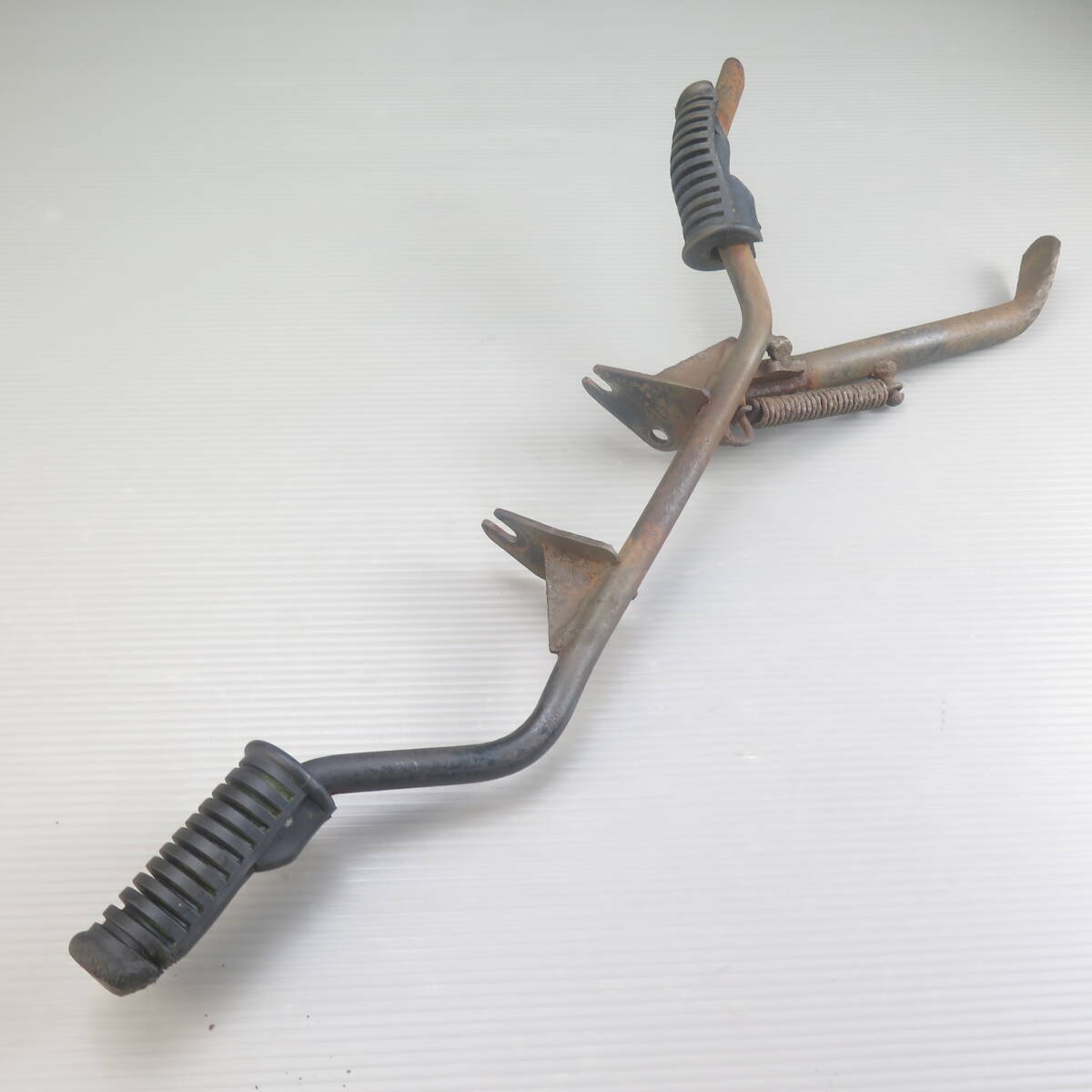 Yahoo!オークション - K90 [K90] 純正 メインステップ ペグ ステップ...