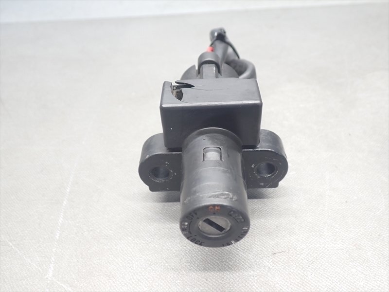 Yahoo!オークション - B1R7-1016 ホンダ ホーネット250 キーセット メ...